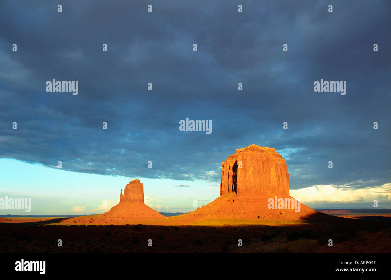 Merrick butte right mitten hi-res stock photography and images - Alamy