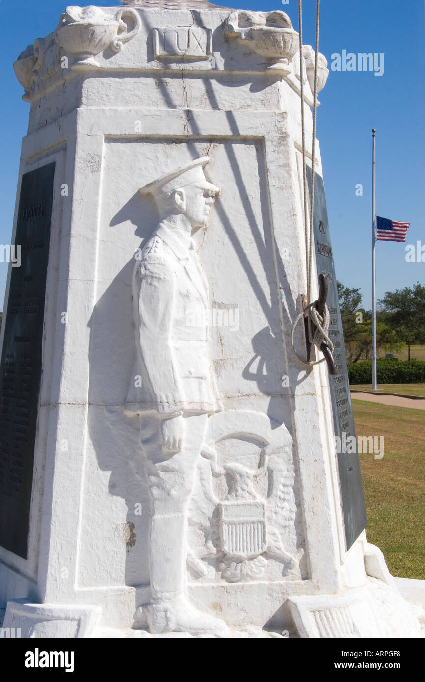 White marble flagpole base hi-res stock photography and images - Alamy