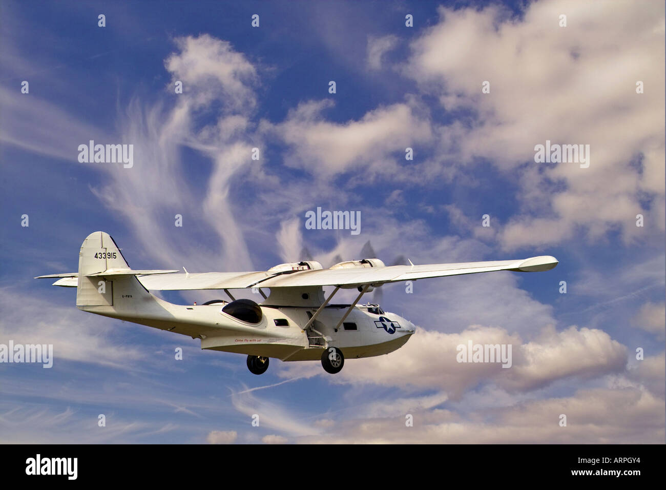 Ww2 seaplane hi-res stock photography and images - Alamy