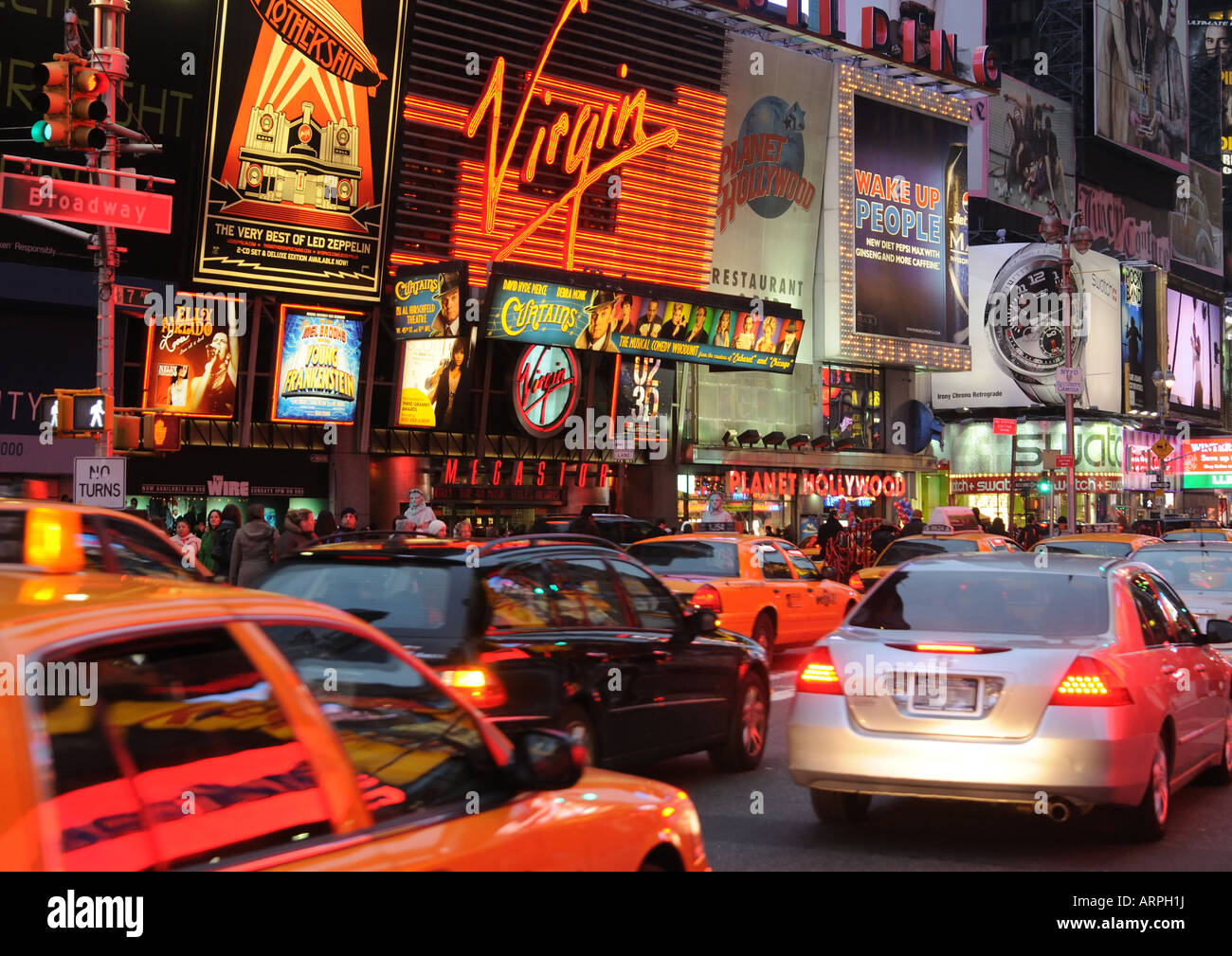 Evening time at the Broadway Manhattan New York USA Stock Photo - Alamy