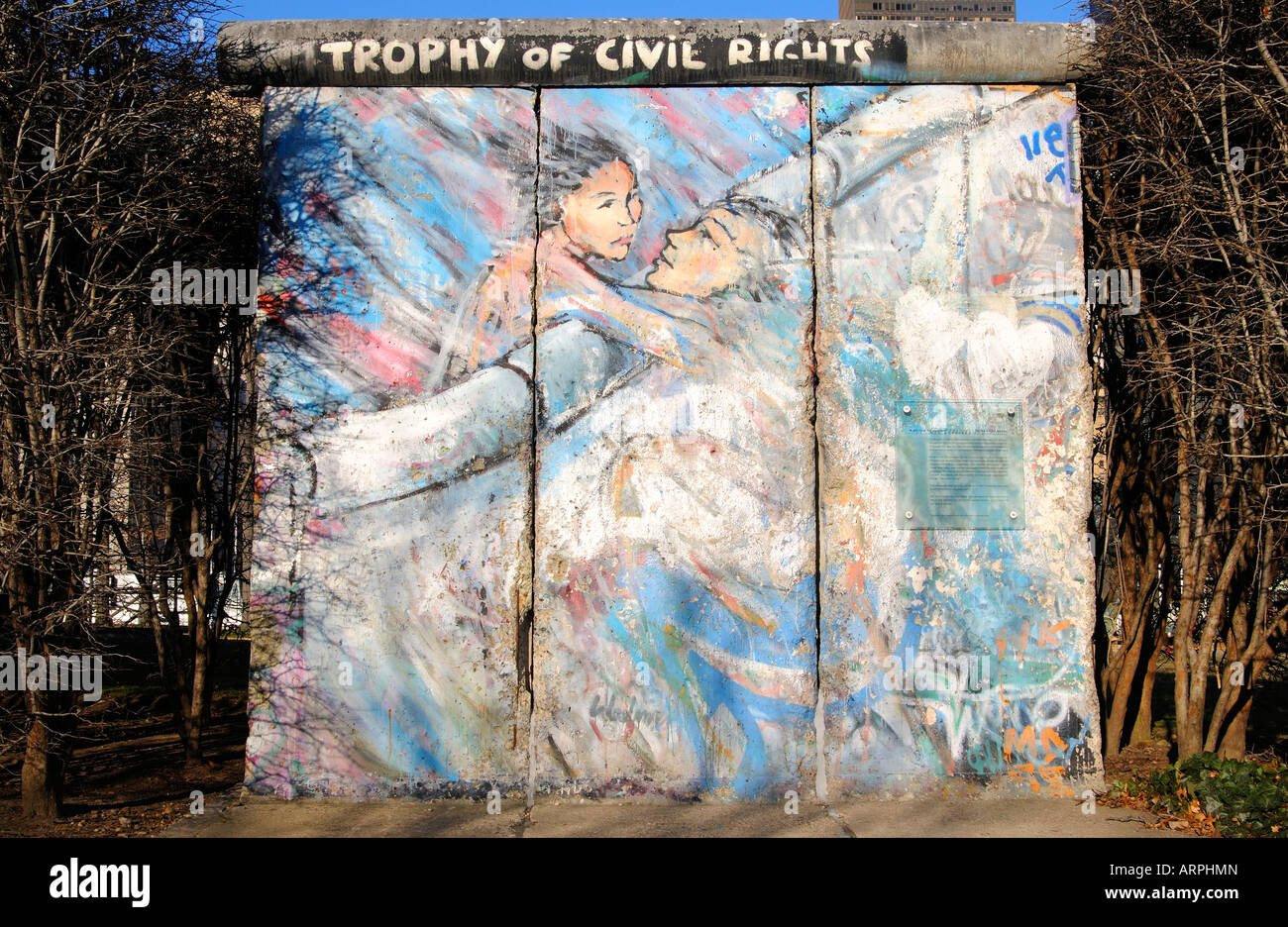 Piece of the Berlin Wall gift of the German people to the United ...