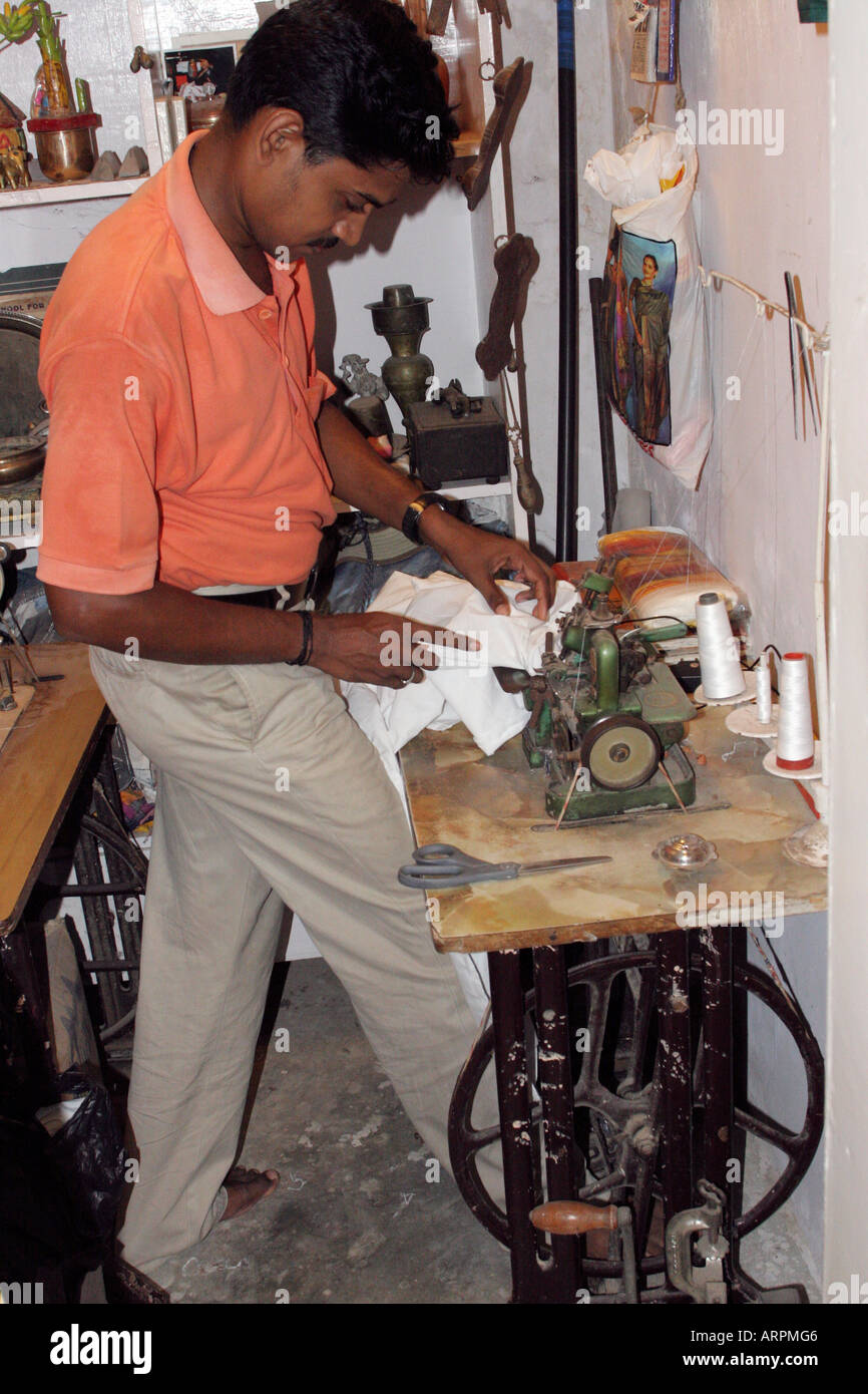 Indian tailor traditional sewing machine hi-res stock photography and ...