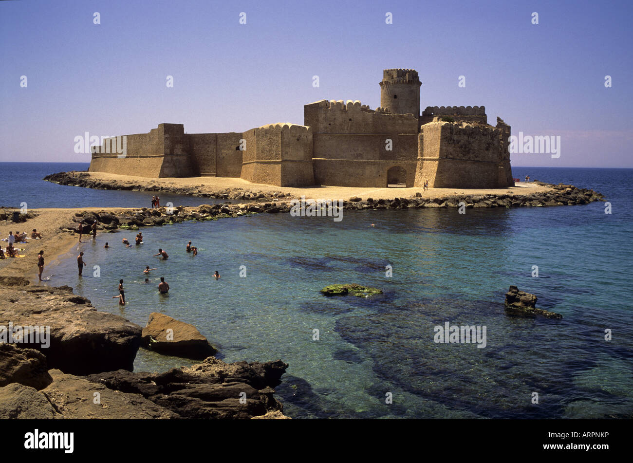 Italy Le Castella the small beach and the castle Stock Photo - Alamy
