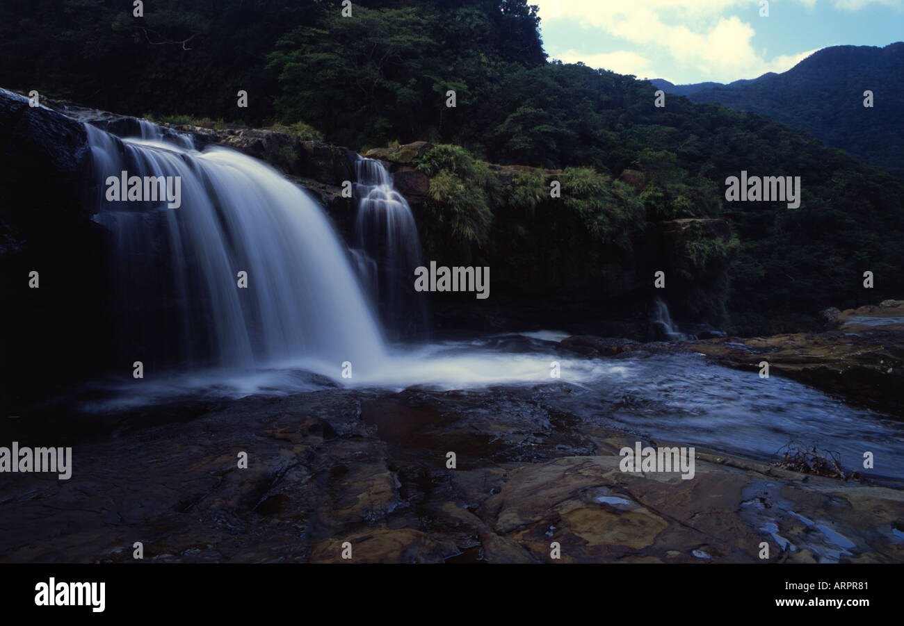 Iriomote okinawa waterfall hi-res stock photography and images - Alamy