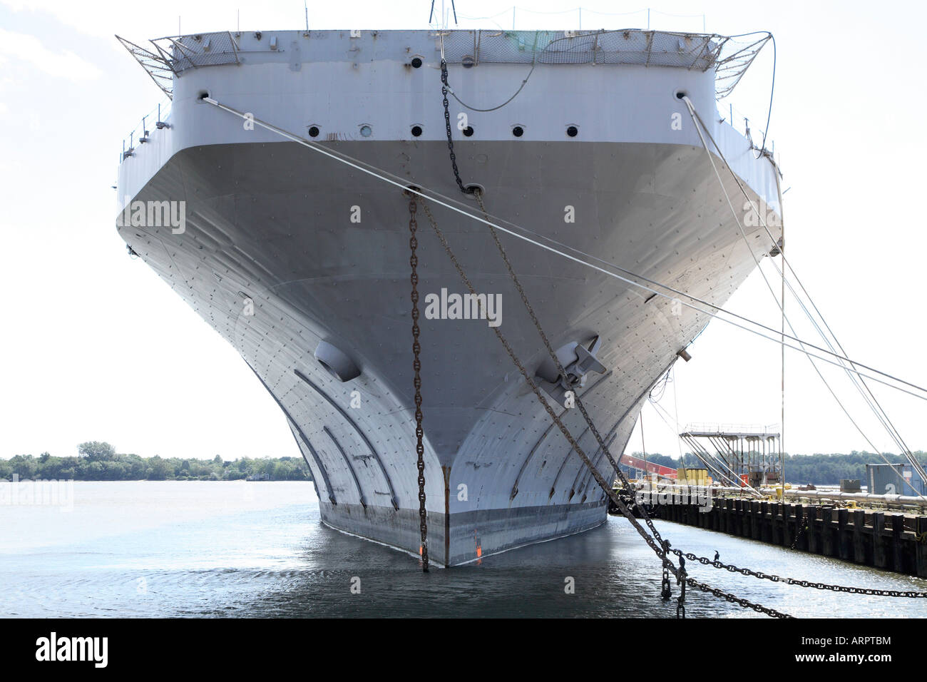 Bow end of Amphibious Assault Ship (General Purpose) the Saipan (LHA 2 ...