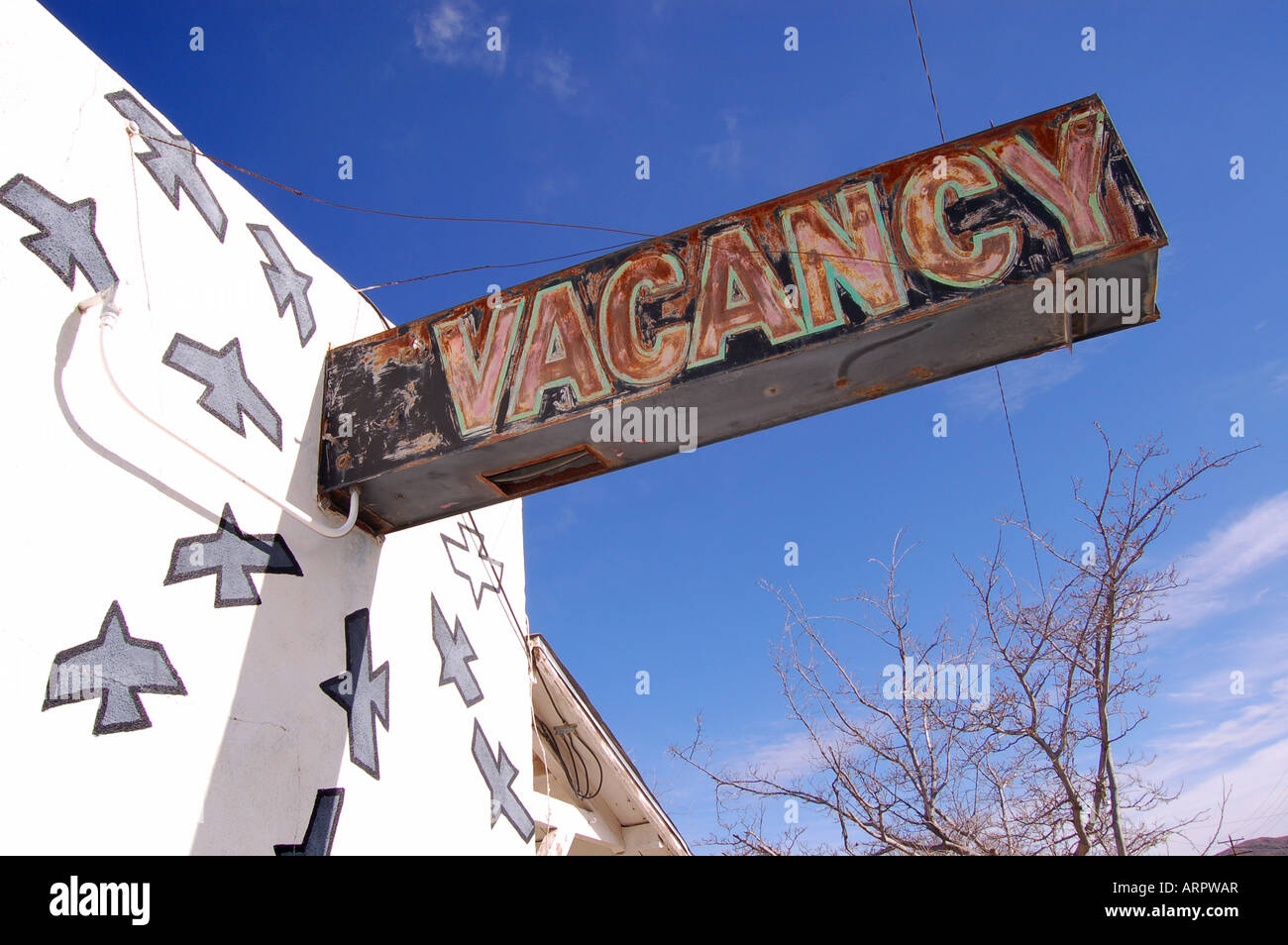 Old/vintage motel vacancy sign Stock Photo - Alamy