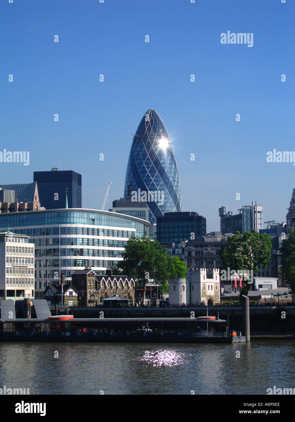 Tower millennium pier hi-res stock photography and images - Alamy
