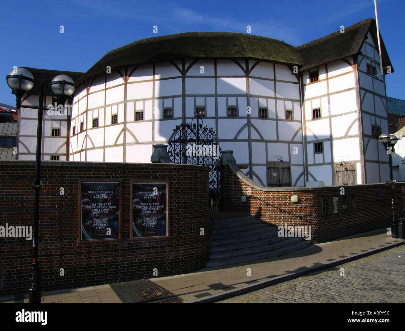 Shakespeare s Globe Theatre Southwark Central London London England ...