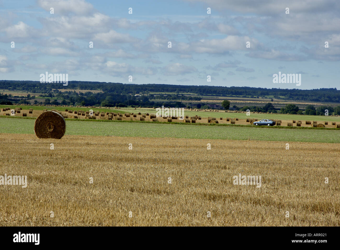 Haystack field car road hi-res stock photography and images - Alamy