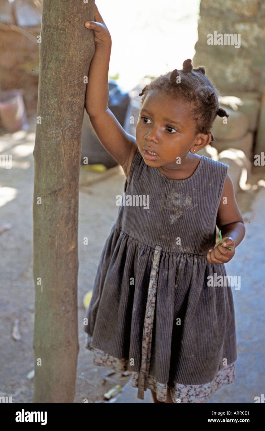 AFRICA KENYA Kalifi Cute Kenyan girl standing in her family s barn ...