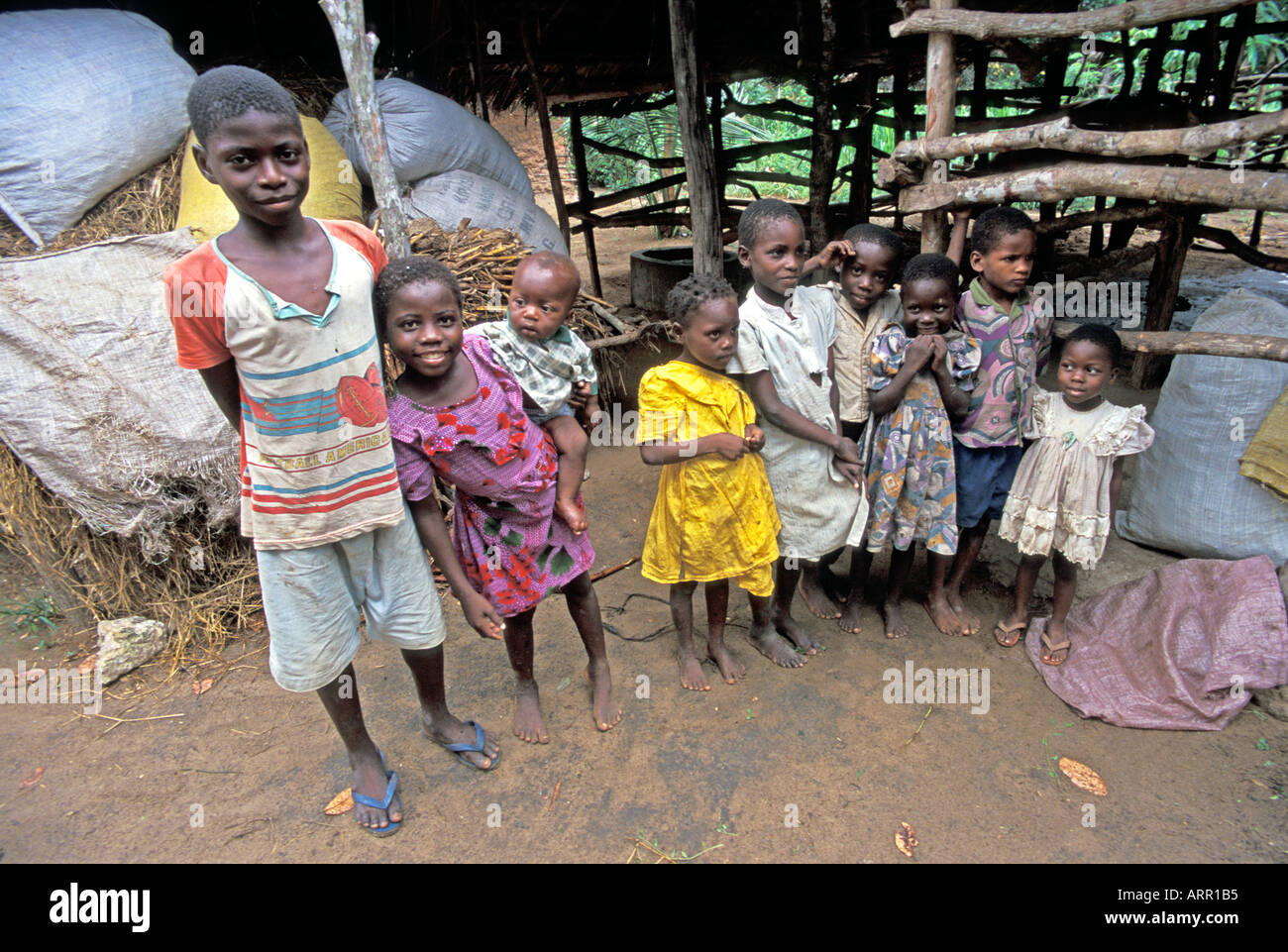 AFRICA KENYA KWALI Young Kenyan children taking care of their baby ...