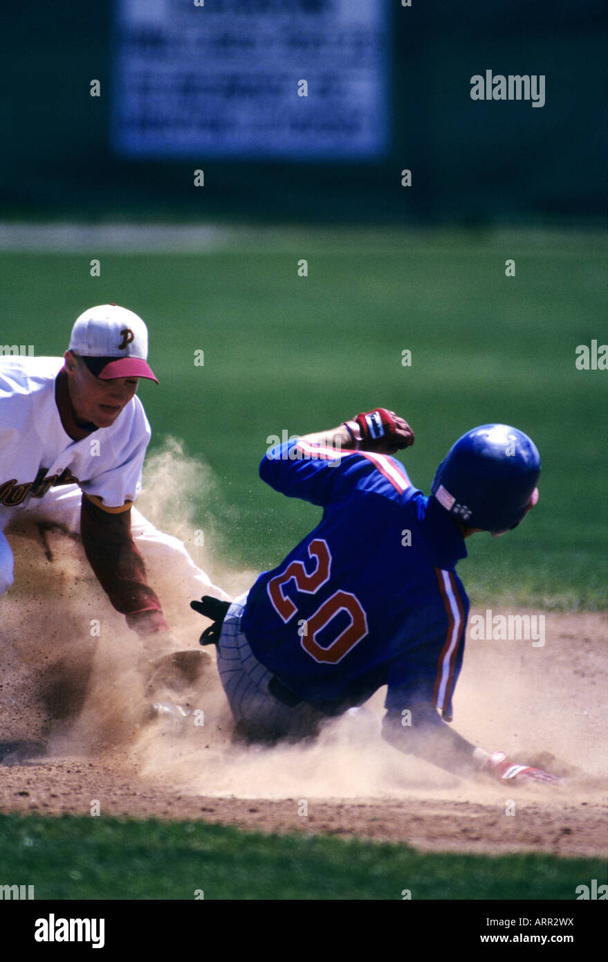 Baseball second baseman hi-res stock photography and images - Alamy