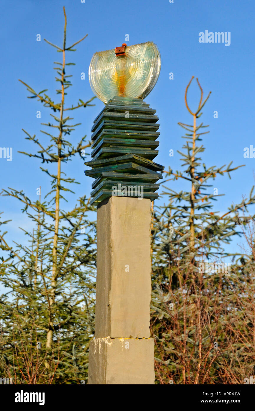 "Light Column II", (detail). Outdooor sculpture by Charles Bray, 1994 ...