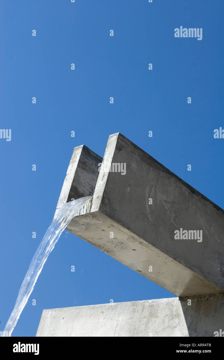 Mineral water falling Stock Photo - Alamy