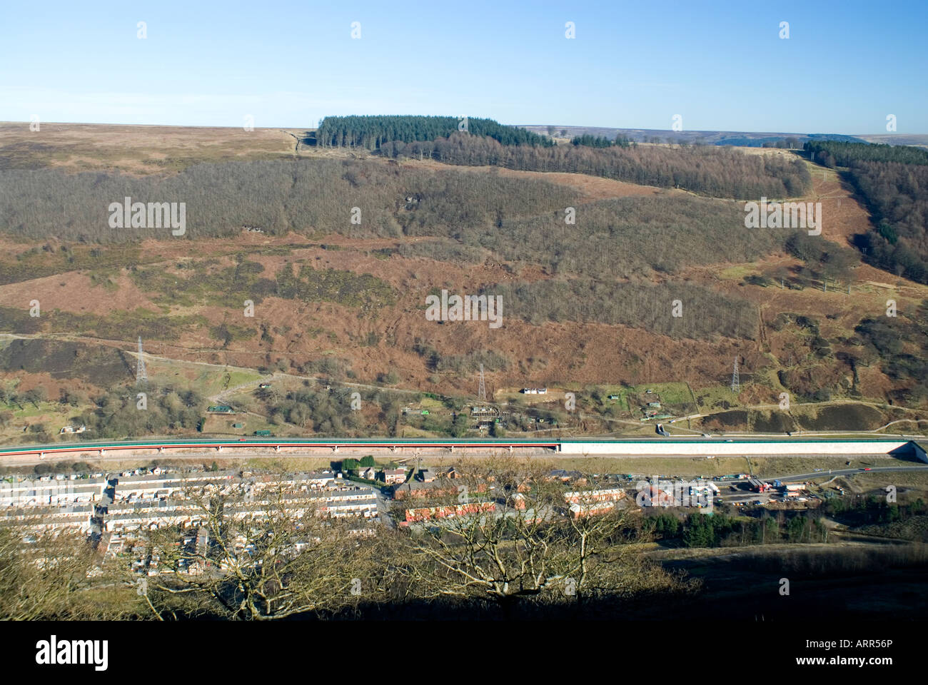 Ebbw valley long distance footpath hi-res stock photography and images ...