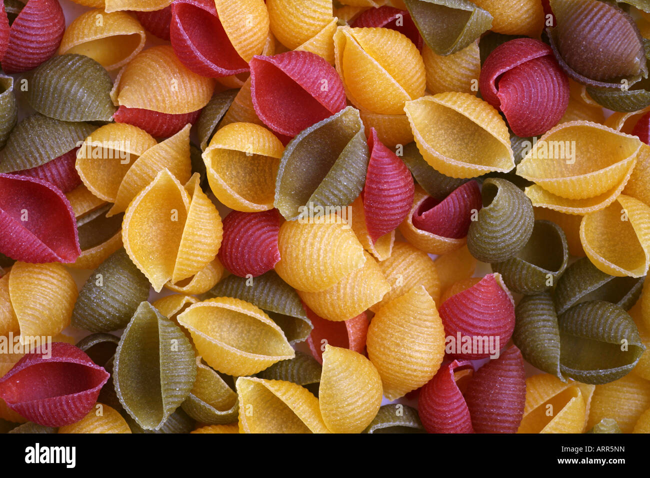 Conchiglie pasta shells Stock Photo - Alamy