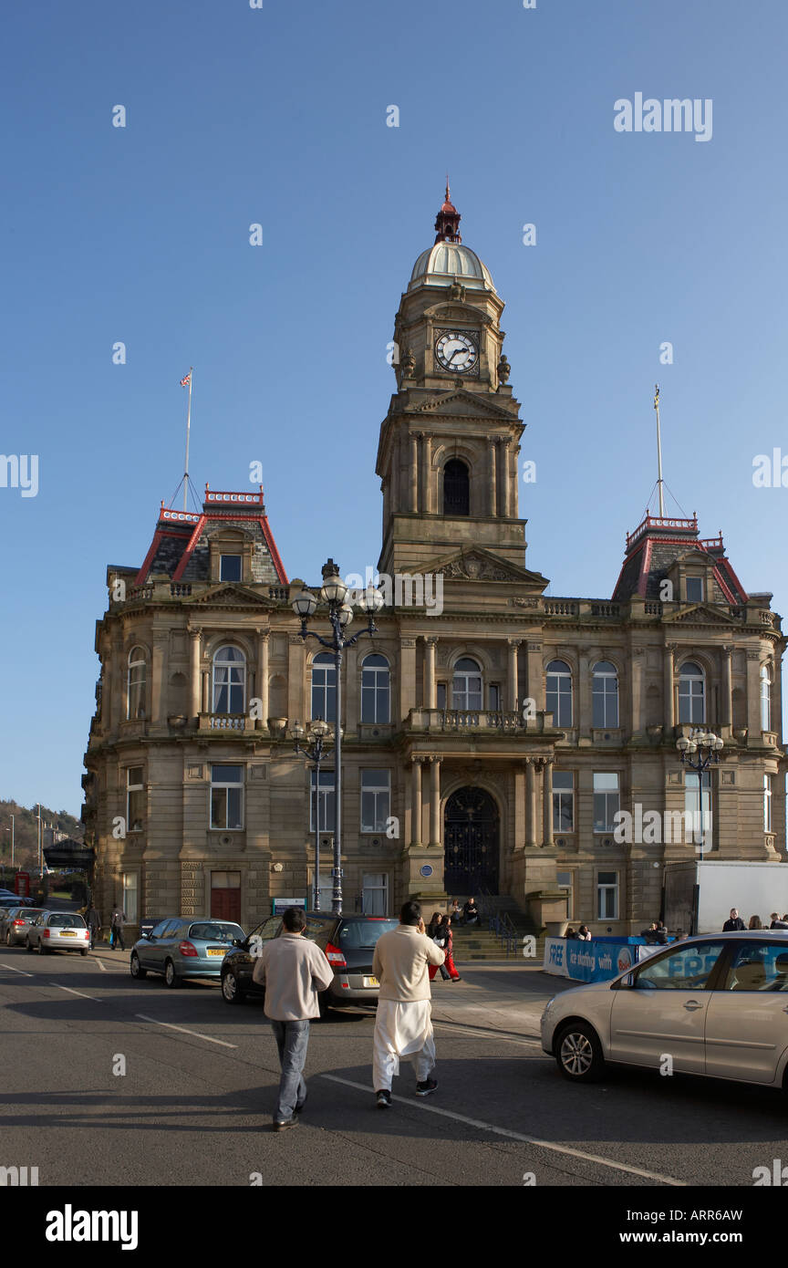 Dewsbury town hi-res stock photography and images - Alamy