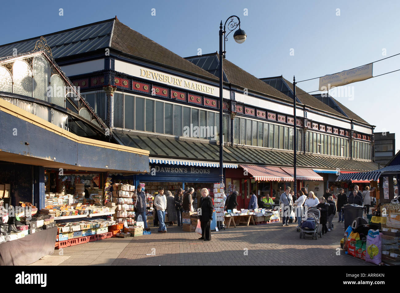 DEWSBURY TOWN CENTRE CENTER MARKET WEST YORKSHIRE ENGLAND Stock Photo ...