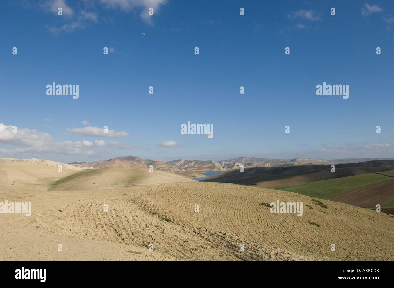 Mid Atlas Lake Stock Photo - Alamy