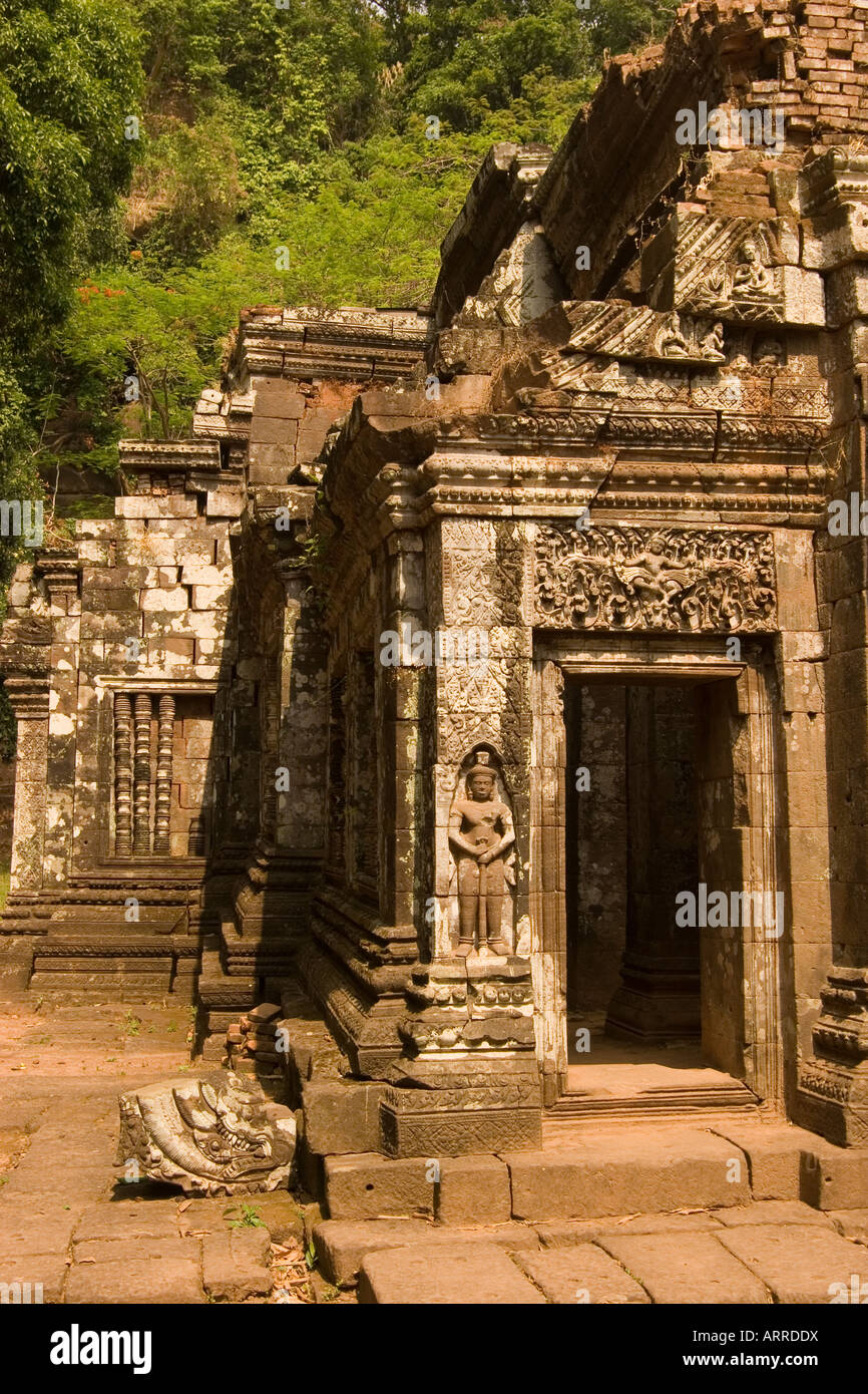 Angkor period temple ruins, Champasak, Laos Stock Photo - Alamy