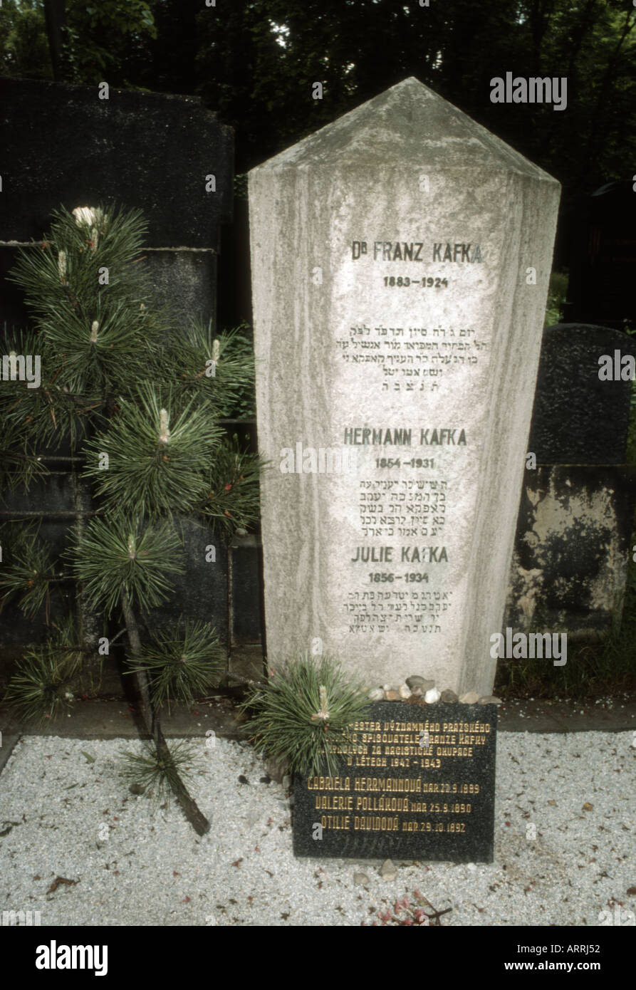 Franz kafka gravestone hi-res stock photography and images - Alamy