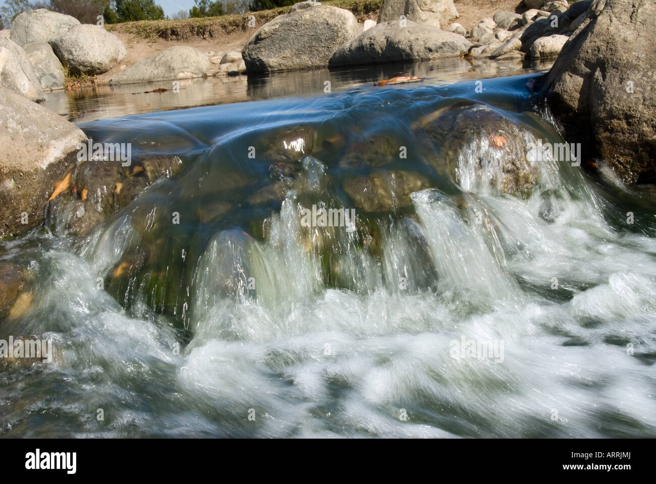 Water flows down rocks hi-res stock photography and images - Alamy
