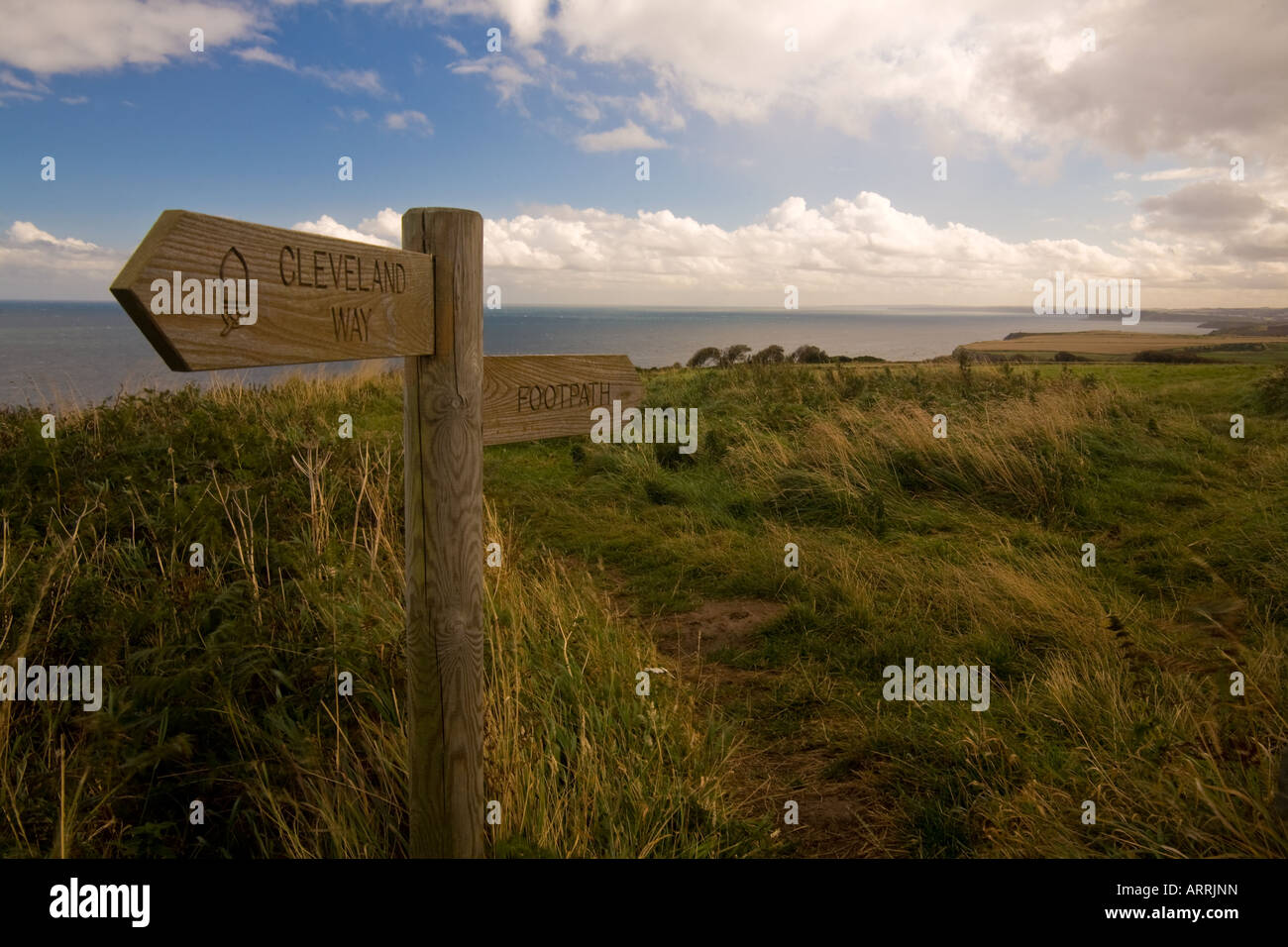 signpost on Cleveland Way, North Yorkshire Stock Photo - Alamy
