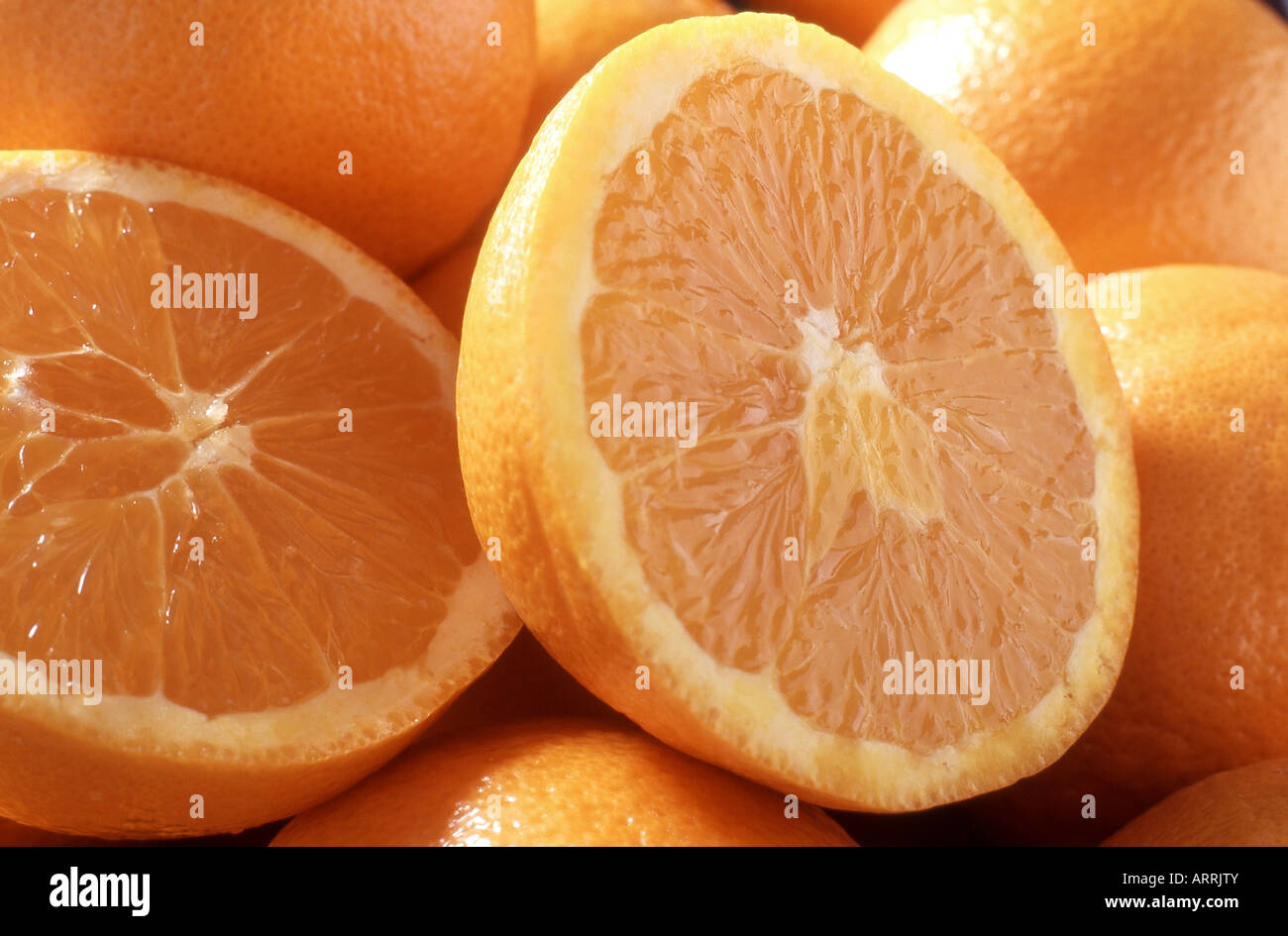 Sliced oranges cut open hi-res stock photography and images - Alamy