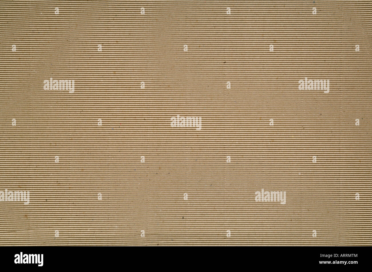 Corrugated brown cardboard Stock Photo - Alamy