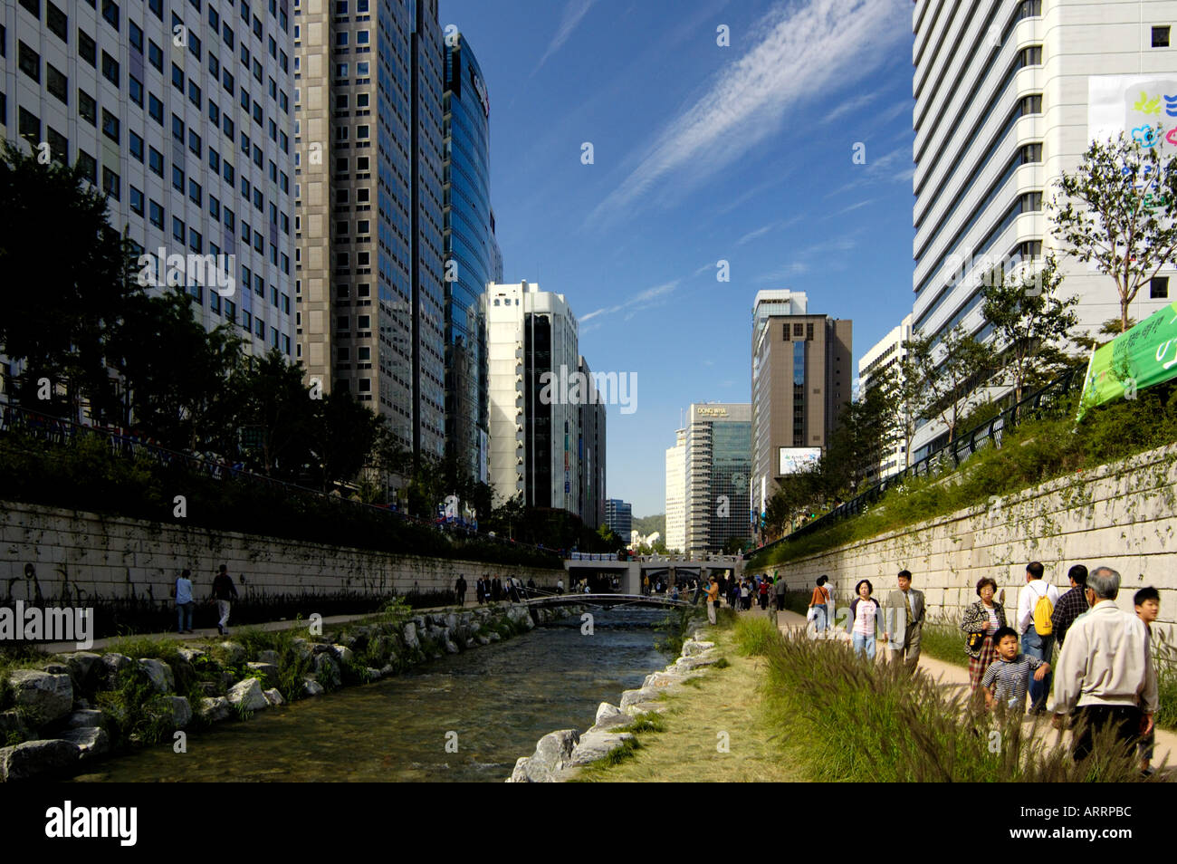 Cheong Gye Cheon Restoration in Seoul Korea Stock Photo - Alamy