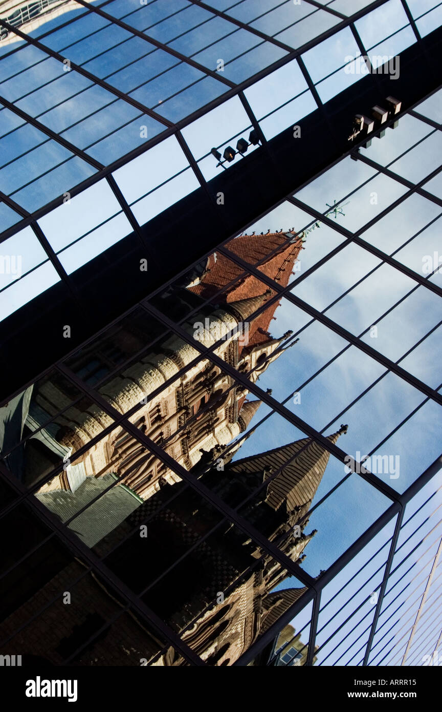 Boston Hancock Building reflecting Trinity Church Stock Photo - Alamy
