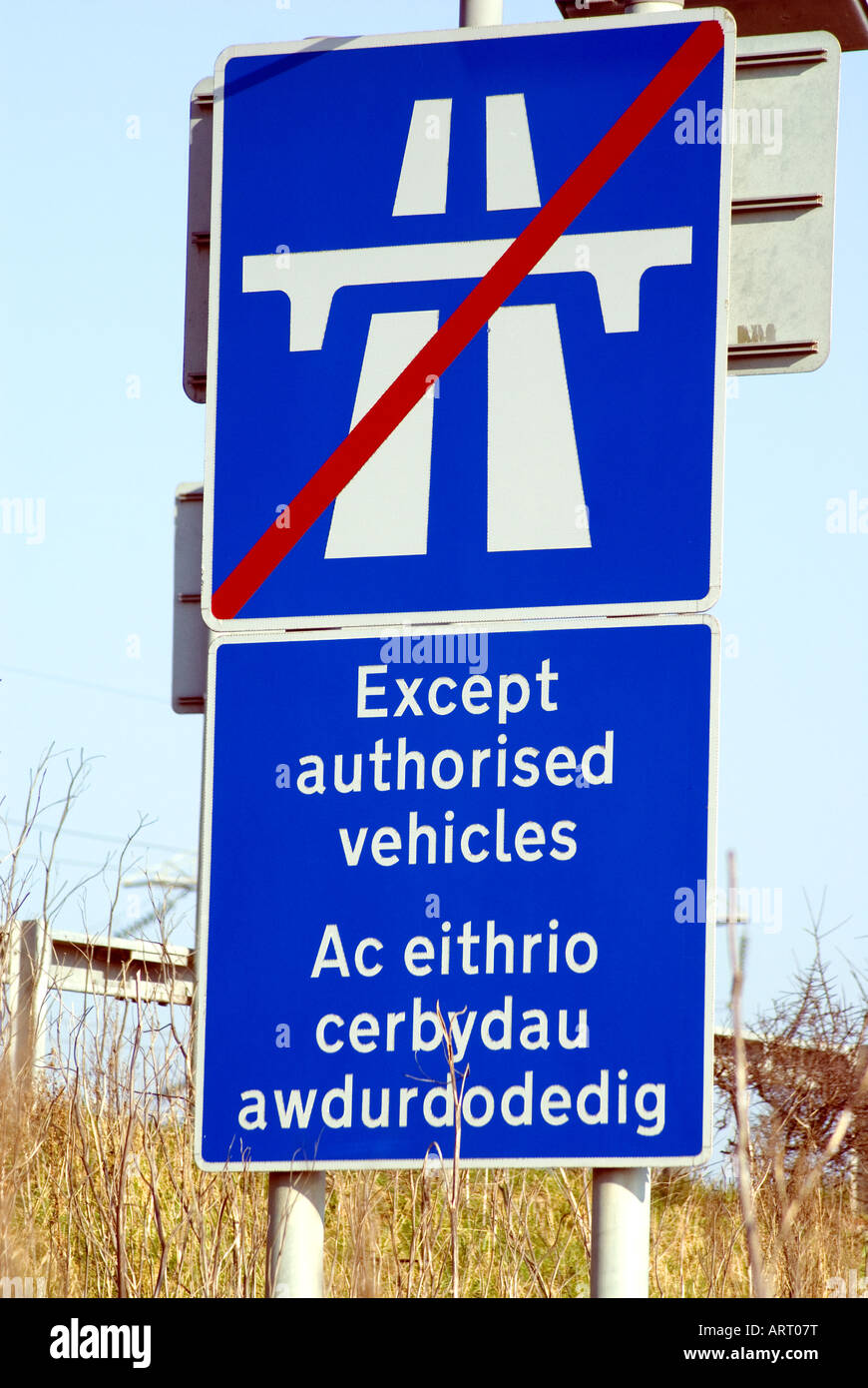 End Motorway Sign High Resolution Stock Photography and Images - Alamy