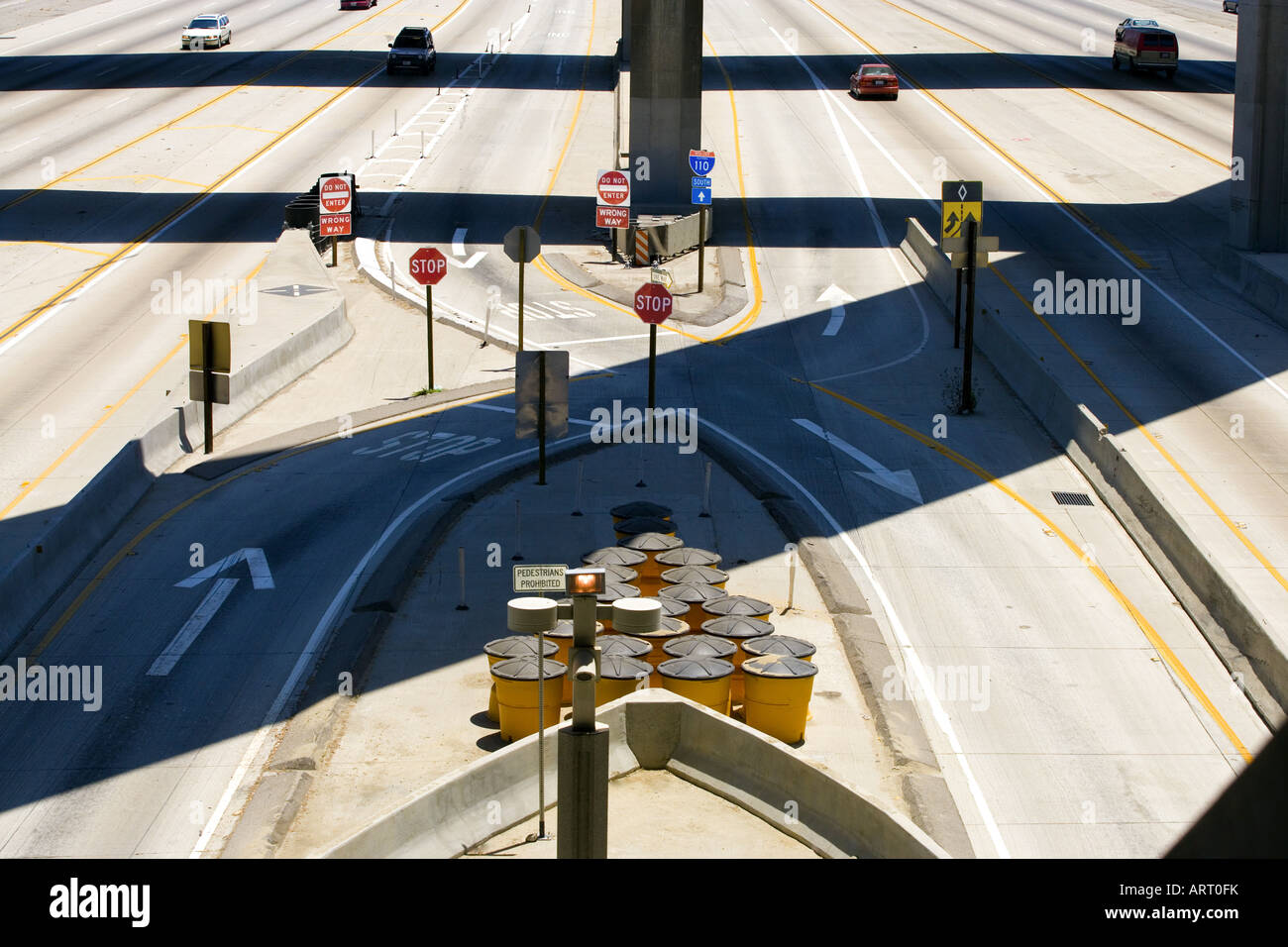 Overhead view of freeway intersection Stock Photo - Alamy