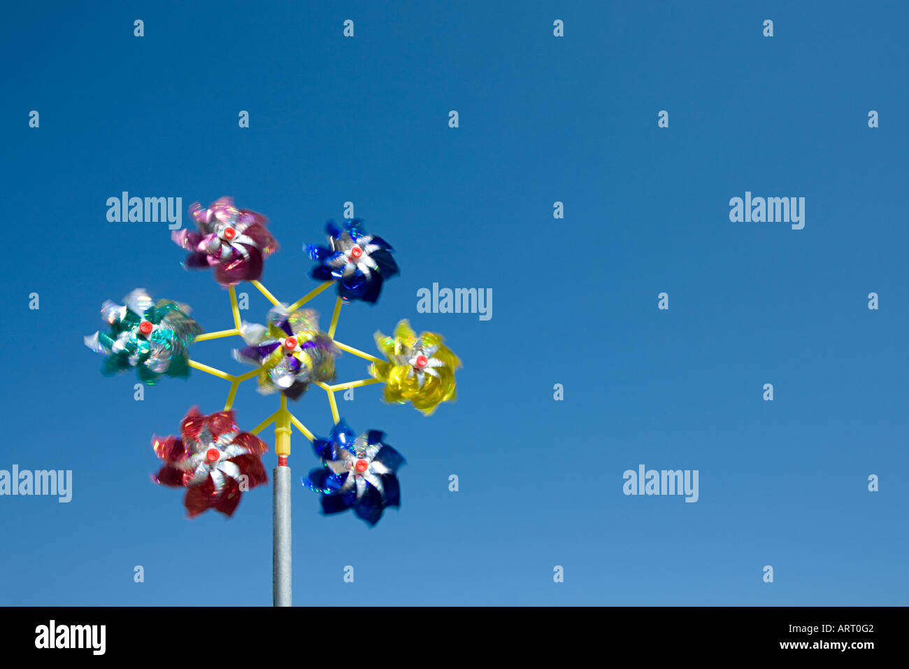 Spinning pinwheels hi-res stock photography and images - Alamy