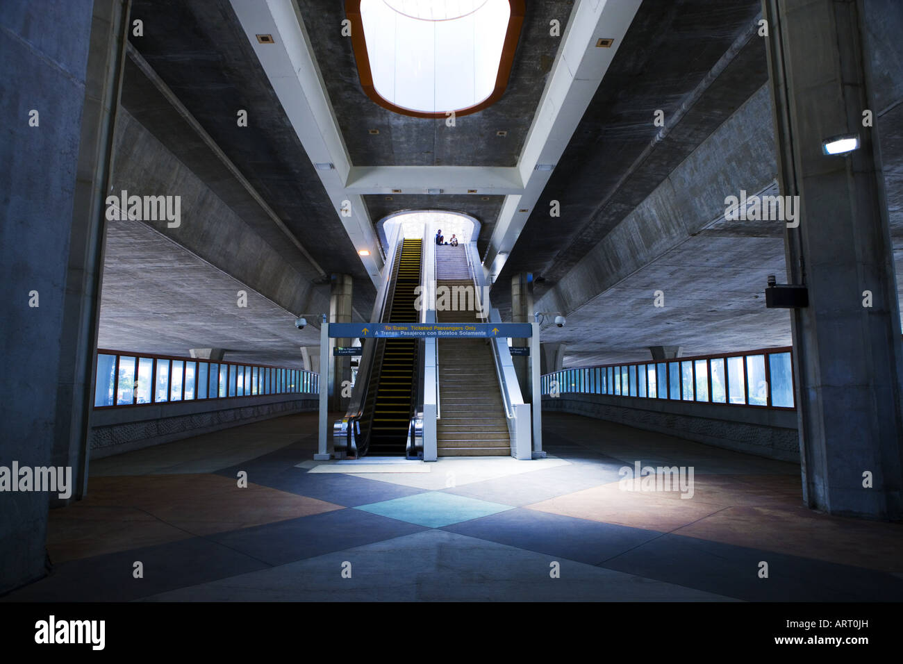 Lower level of train station Stock Photo - Alamy