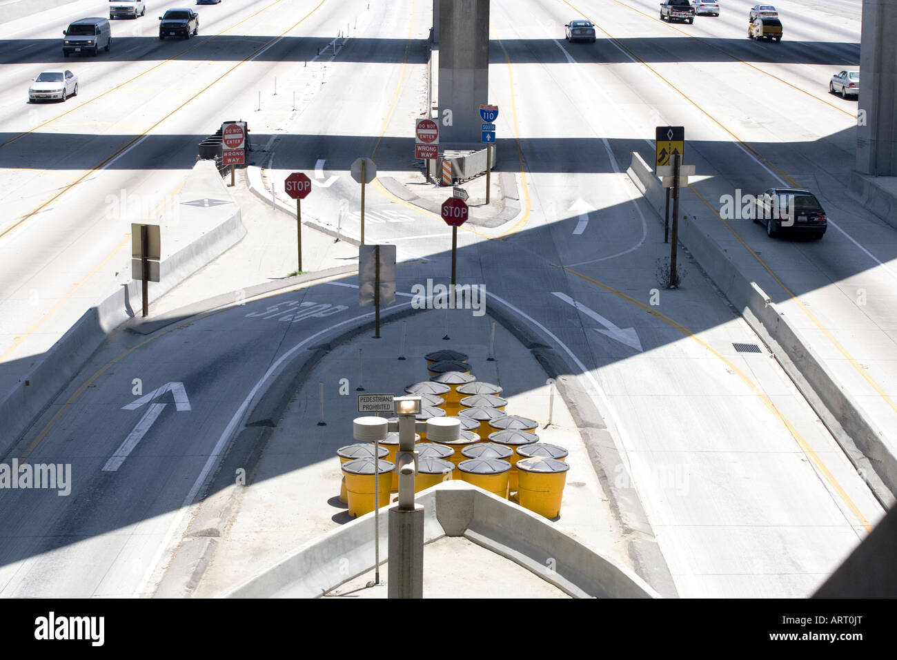 Automotive concrete barrier hi-res stock photography and images - Alamy