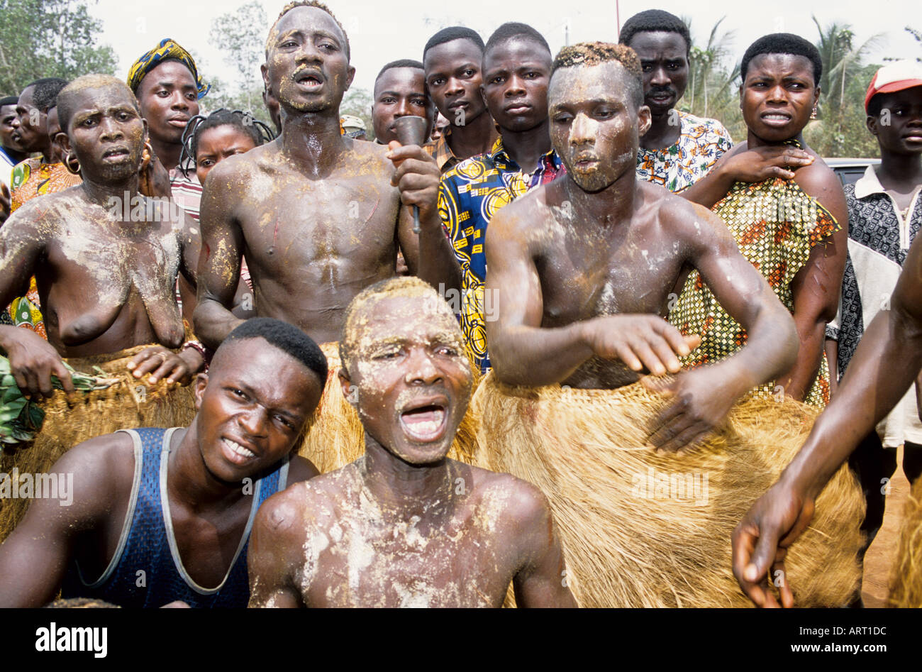 Priest bast hi-res stock photography and images - Alamy