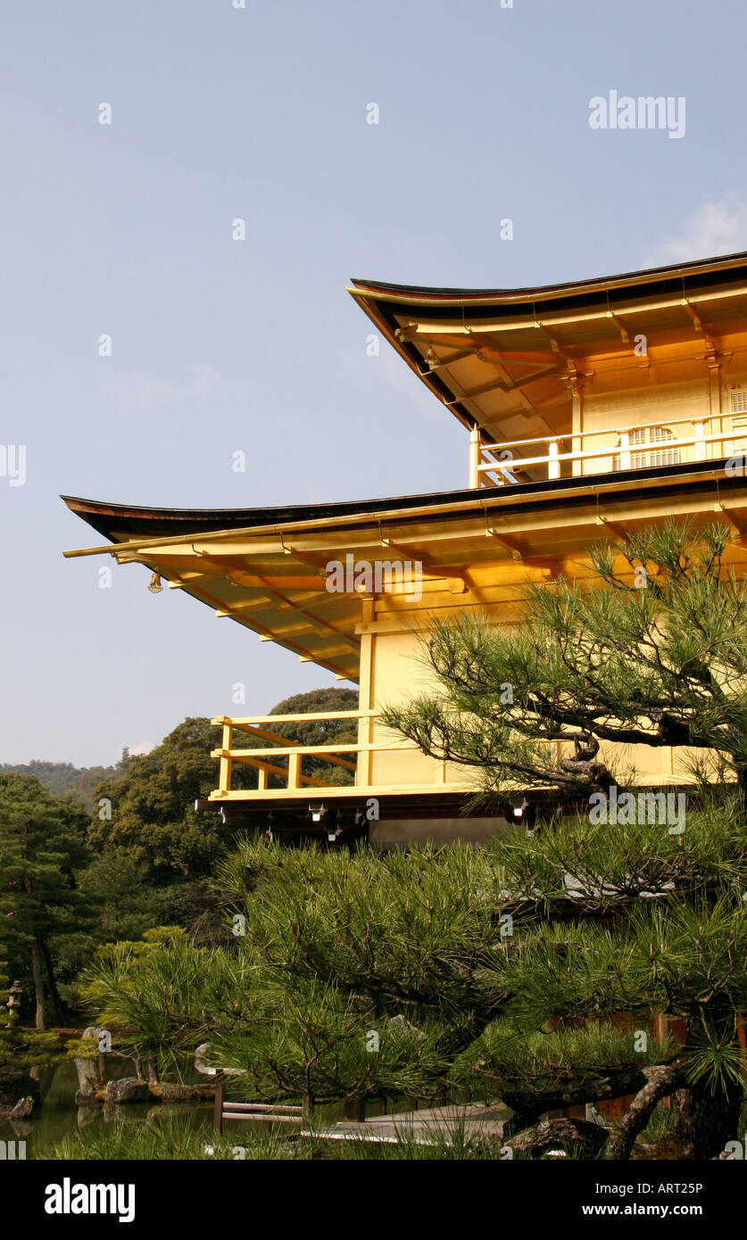 The Golden Pavilion at Kinkaku-ji (Kinkakuji) Temple, Kyoto, Japan ...
