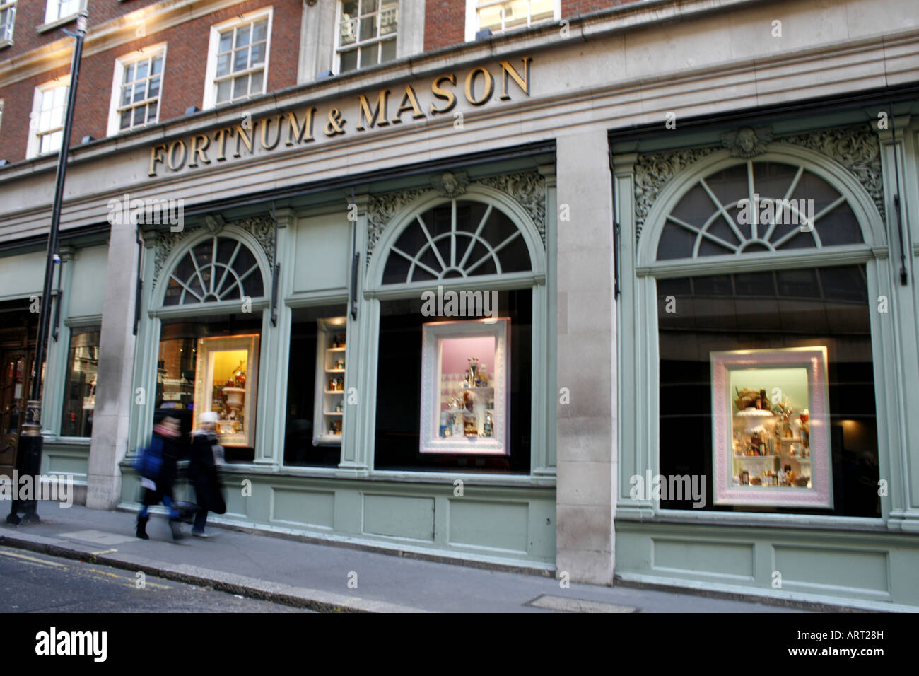 fortnum & mason department store piccadilly london uk 2008 Stock Photo ...