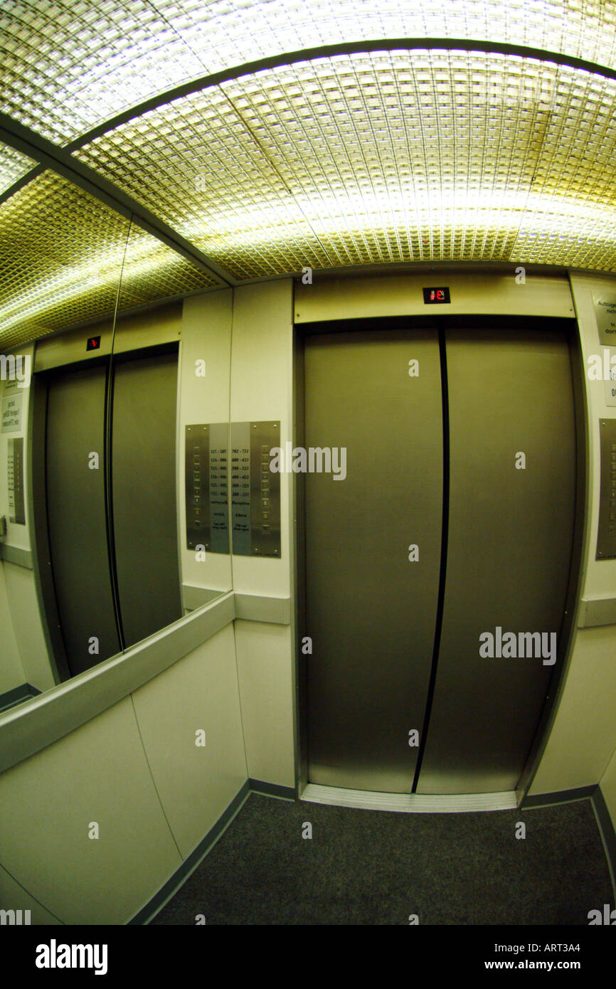 elevator lift Stock Photo - Alamy