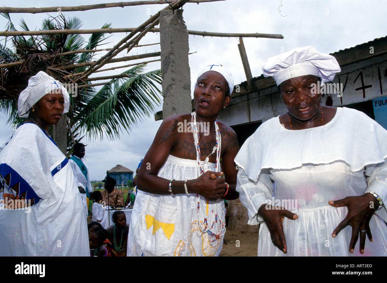 Ceremonies in benin hi-res stock photography and images - Alamy