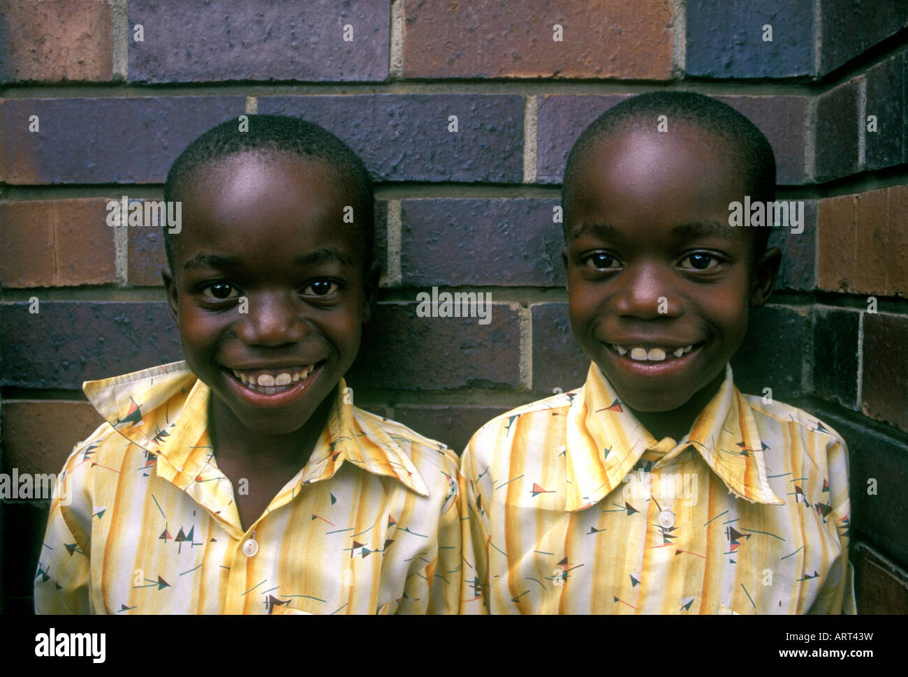2, two, Zimbabweans, Zimbabwean children, twins, twin boys, boys, twin ...