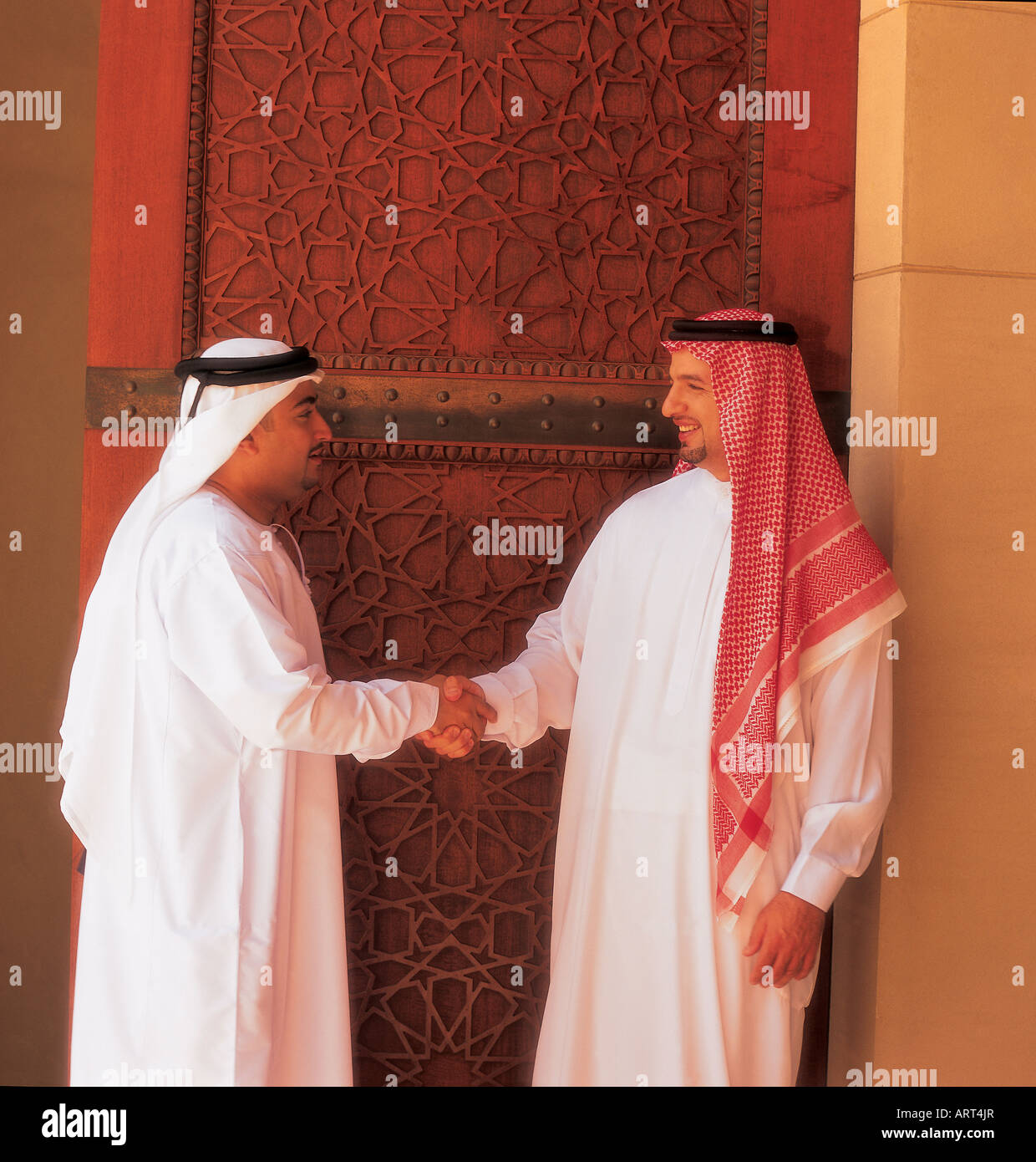 Middle eastern men greet hi-res stock photography and images - Alamy