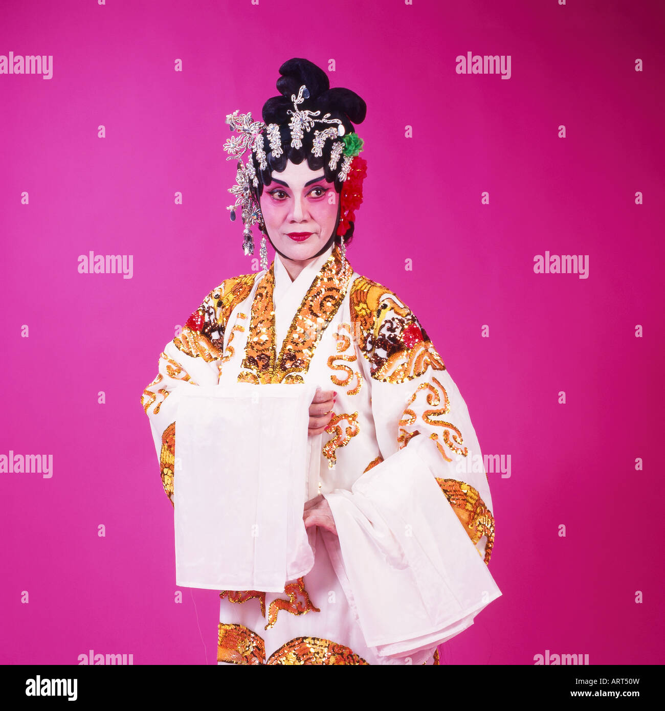 Chinese Opera Dancers Stock Photo - Alamy