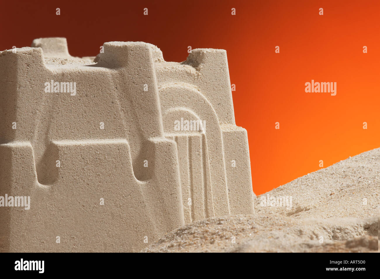 Sandcastle house hi-res stock photography and images - Alamy