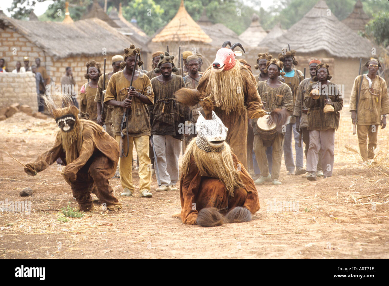 Senoufo hi-res stock photography and images - Alamy