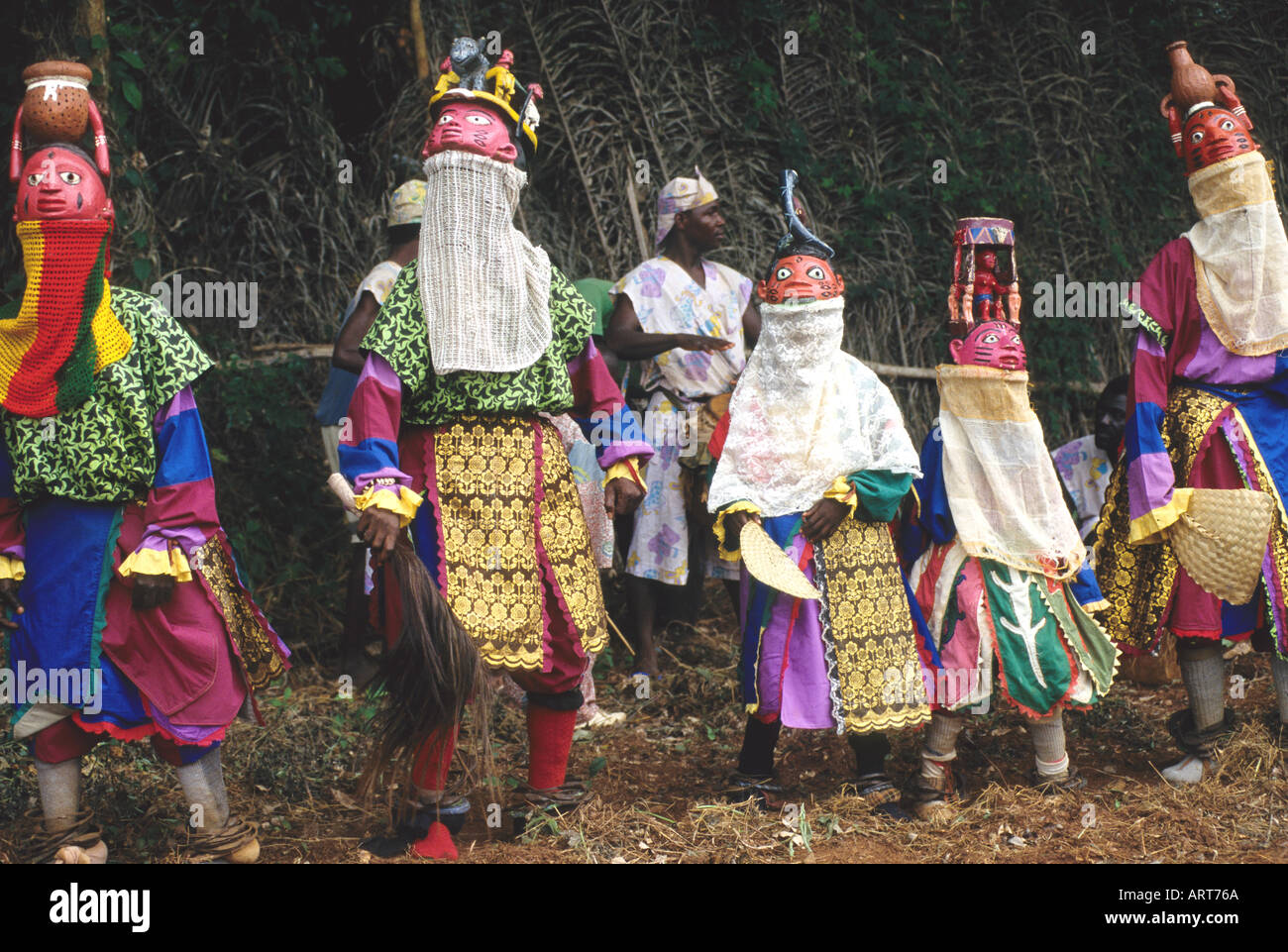 Yoruba mask theatre hi-res stock photography and images - Alamy