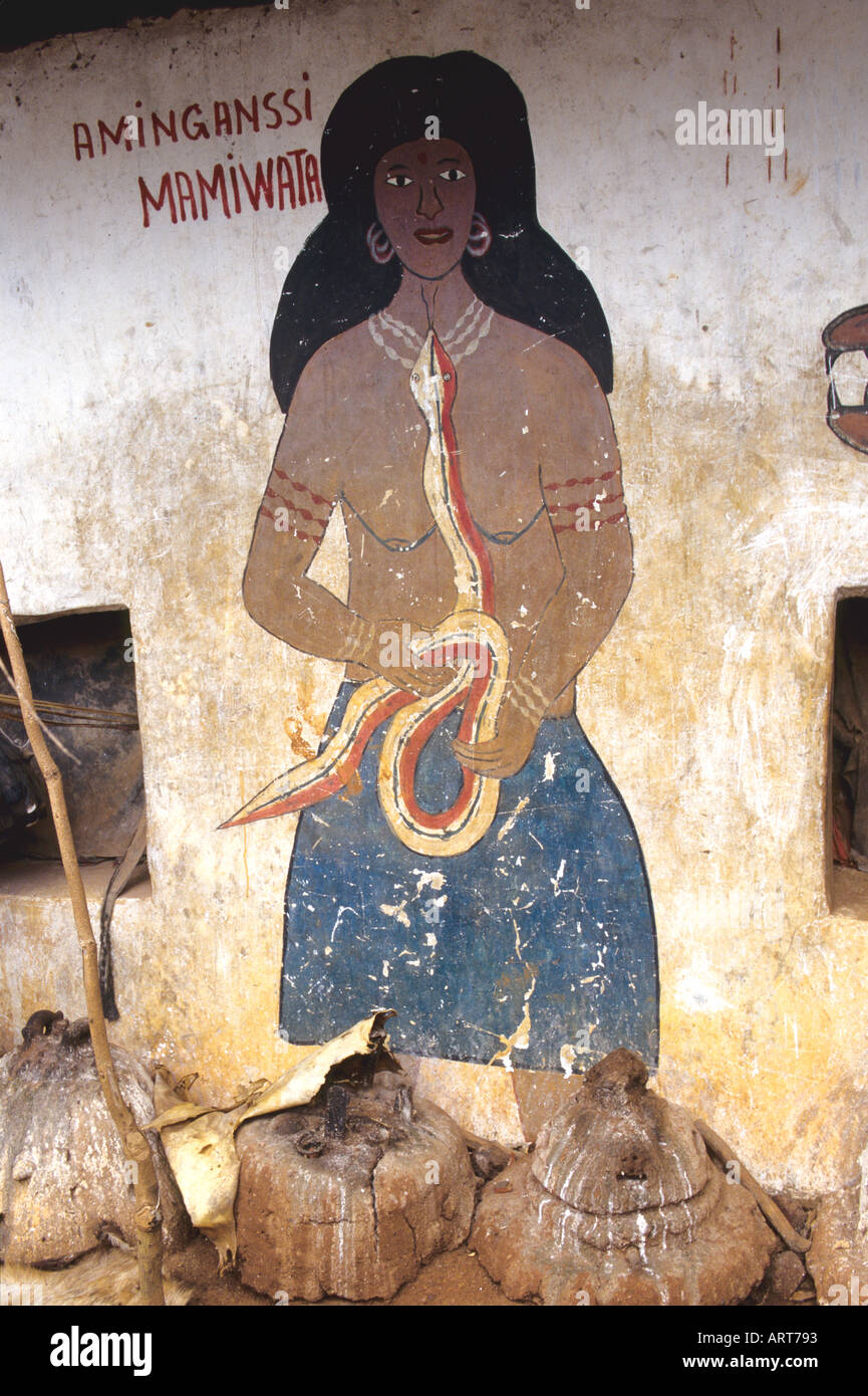 Mami wata hi-res stock photography and images - Alamy