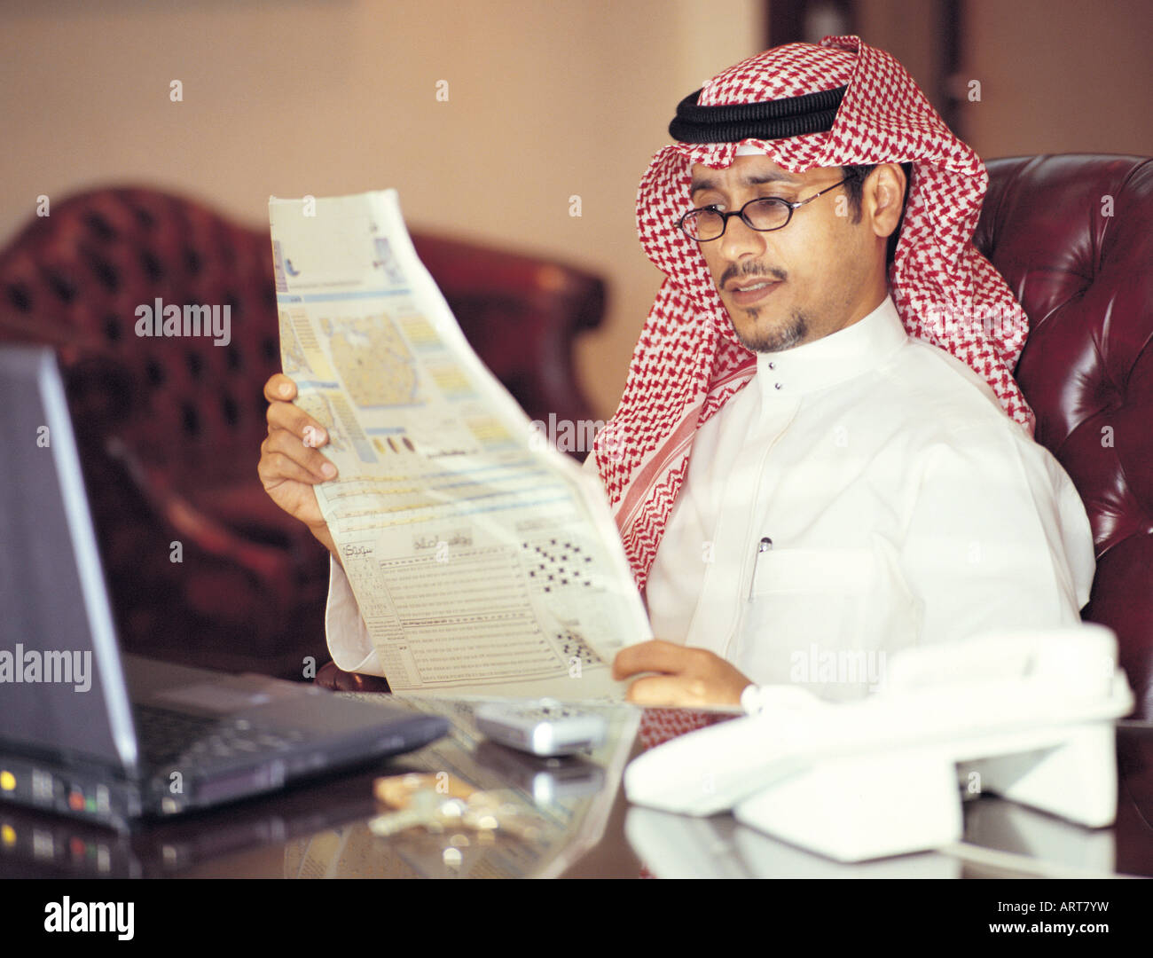 Arabic newspaper hi-res stock photography and images - Alamy