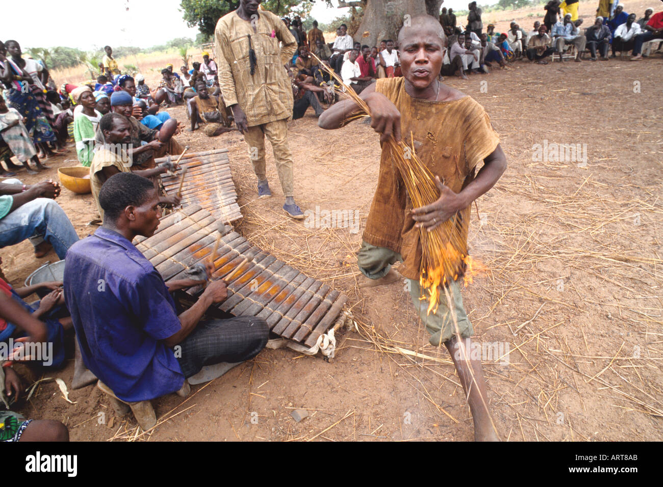 Senufo tribe hi-res stock photography and images - Alamy